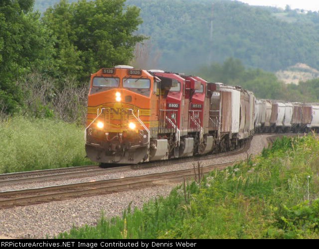 BNSF 5126 Aurora Sub.